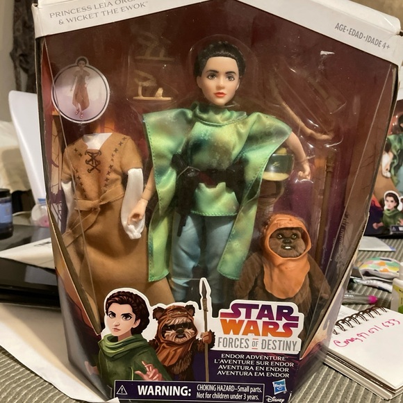 Star Wars | Toys | Star Wars Forces Of Destiny Princess Leia Wicket Set ...